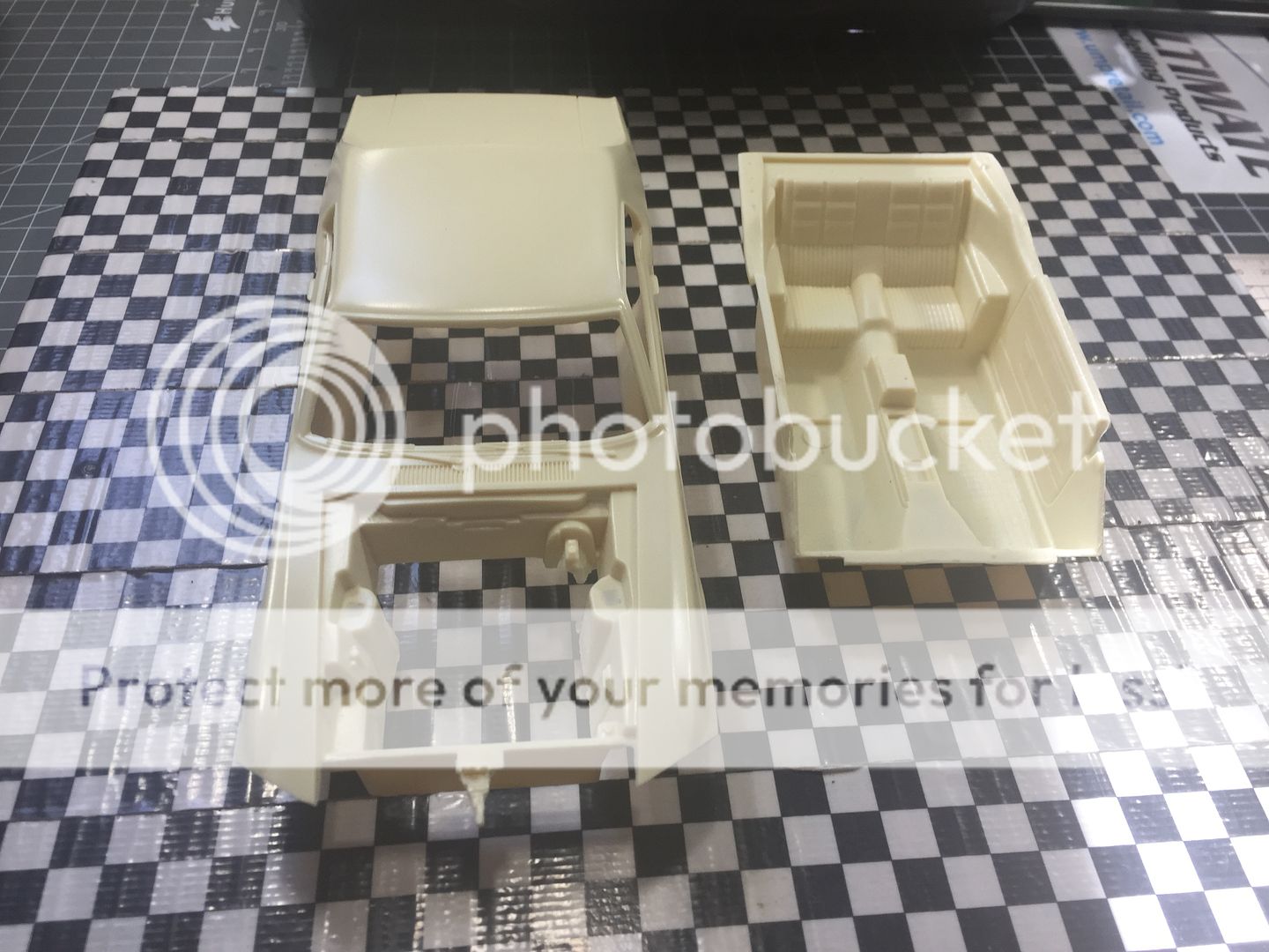 1970 Ford Mustang w/ Bandit resin Grande body - International Scale ...